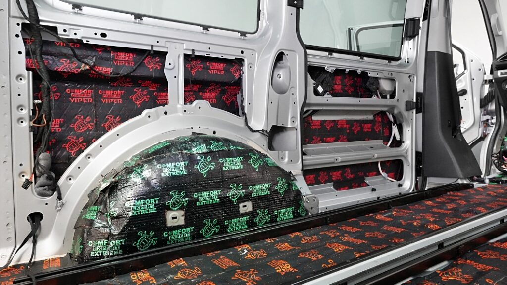 Garso izoliacinė medžiaga Comfort Mat VIPER (3 mm) - Autokraitis.lt