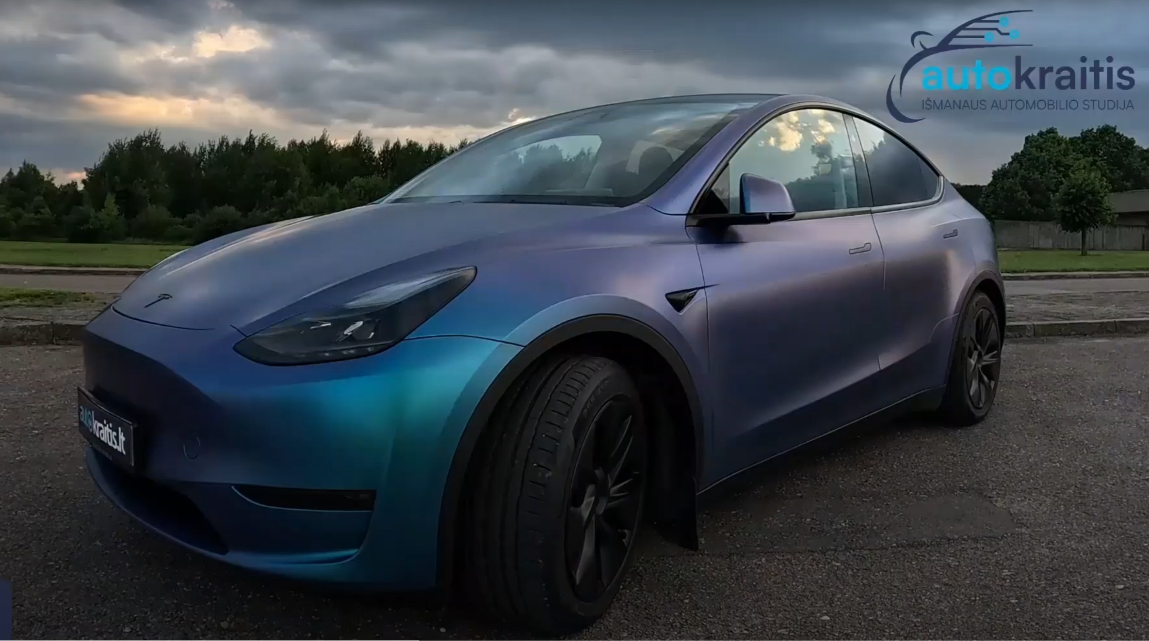 Sprendimai Tesla automobiliams - Autokraitis.lt